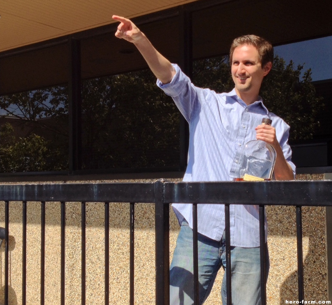 Shaun Walker Tosses Whiskey To Reid Stone Upon Realizing It's Monday